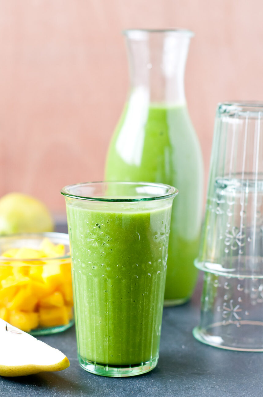 Brain Food Smoothie (Protein, Healthy Fats & Electrolytes)
