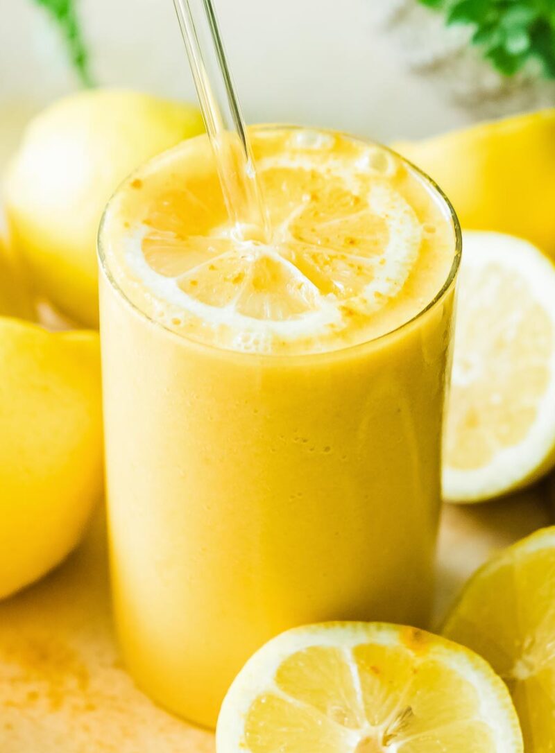 How to Make a Smoothie | Step by Step + 10 Tasty Recipes!