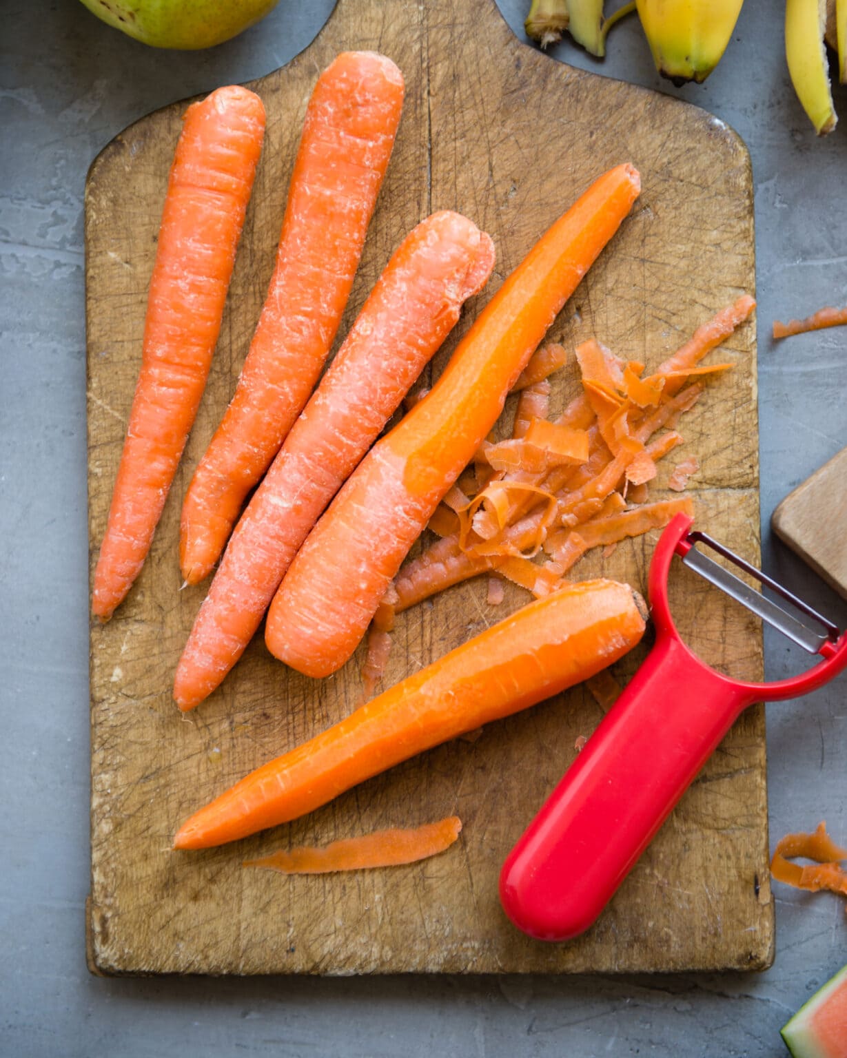 Peel Fruit or Not? | Top fruits to keep the peel on and other to ditch