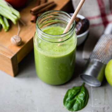 5 Warm Smoothies for Winter | Simple Green Smoothies