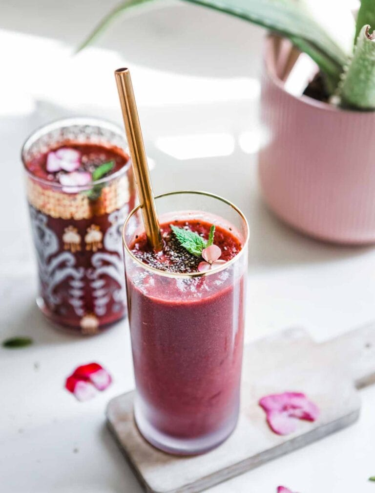 Cherry Beet Smoothie | Healthy + Delicious