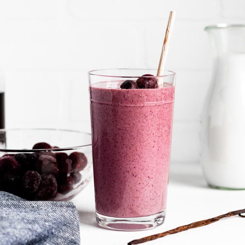 Cherry Vanilla Smoothie (Diabetes-Friendly)
