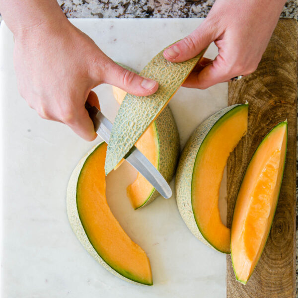 How to Cut Melon